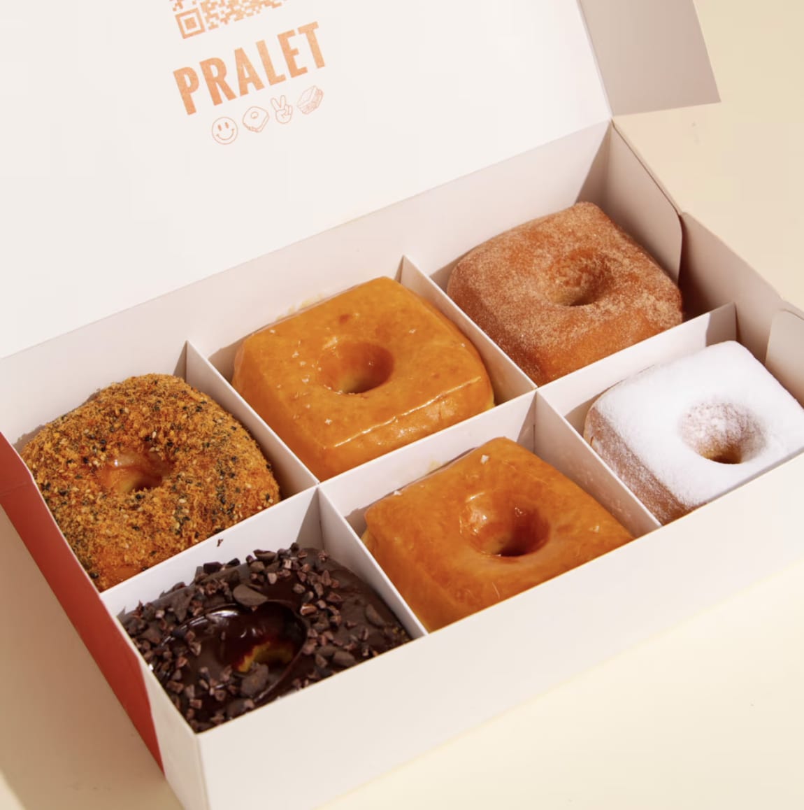 Millennial Takes Over Mum’s 18-Year-Old Cafe, Creates Viral Square ...