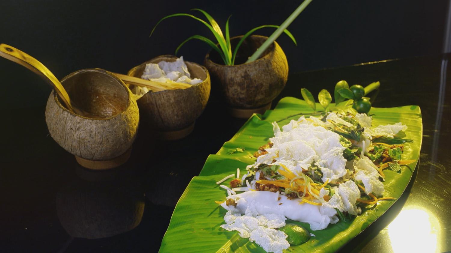 King Of Culinary Winner Embraces Kampung Spirit, Opening Up Condo To ...