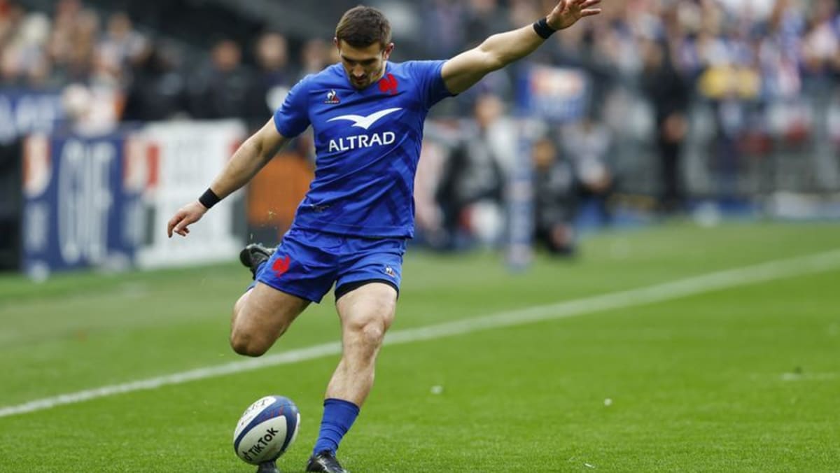 Ramos at flyhalf, seven forwards on bench for France v Italy - CNA
