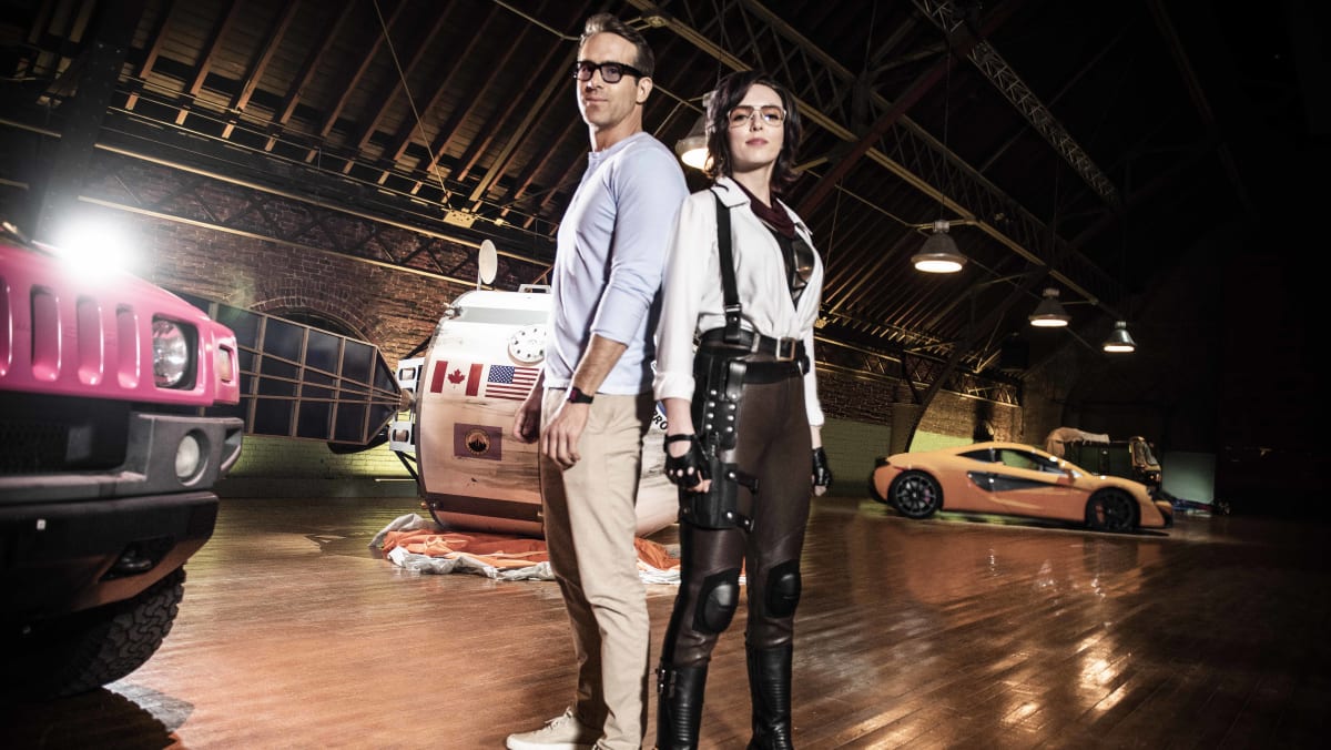Free Guy Director Says The Movie Isn't About Video Games: "It's About ...