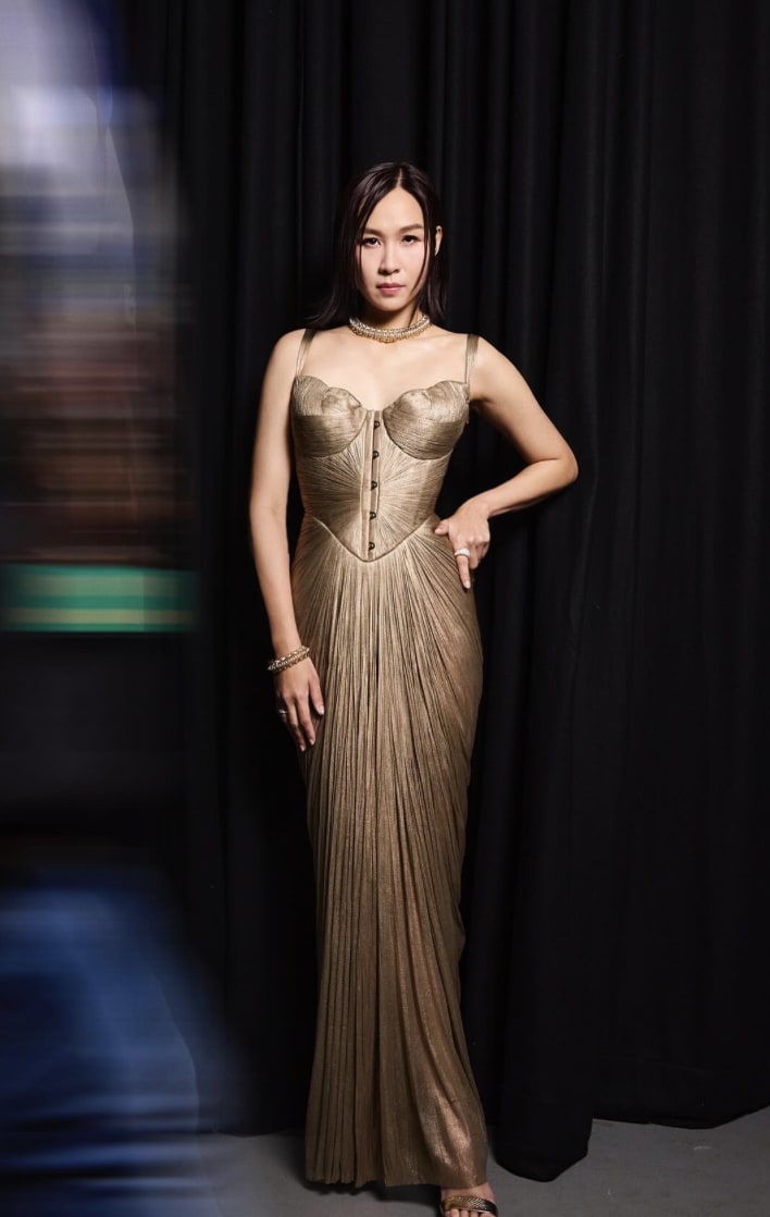 Ya Hui Had To Fork Out S$4K For Stepping On Her Dress At Star Awards ...