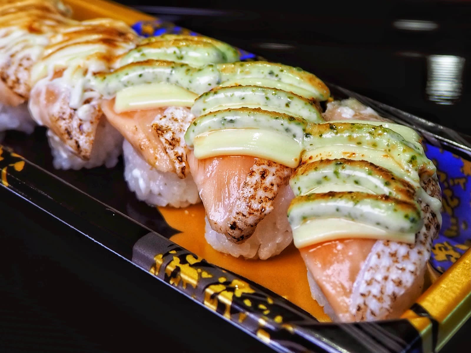 Sushiro Opens First ‘Petit’ Takeaway-Only Shop In S’pore - 8days