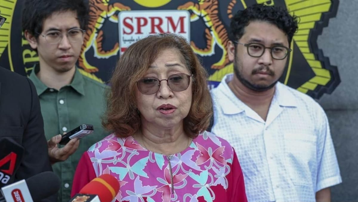 Wife and sons of former Malaysian finance minister Daim Zainuddin ...