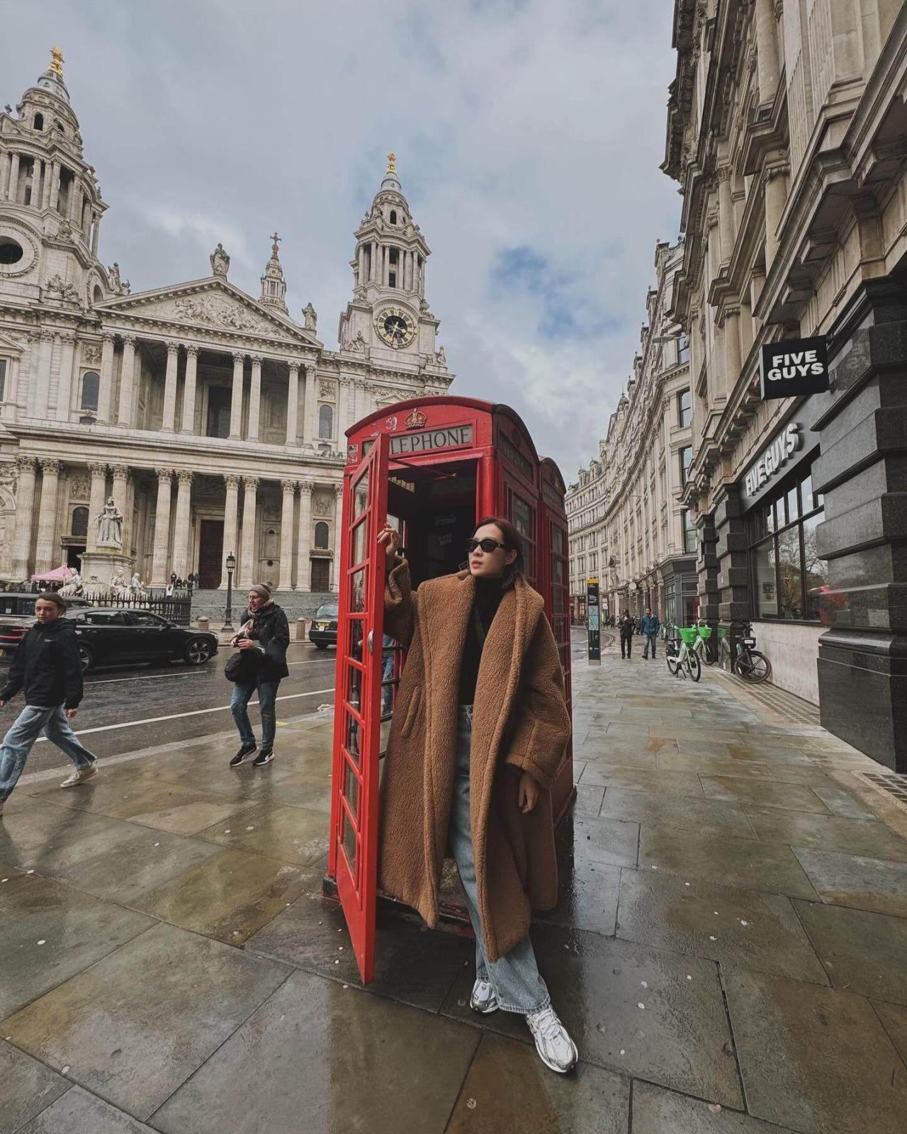 Celeb travel files: This is what Ya Hui packs for a five-night city holiday - CNA Lifestyle